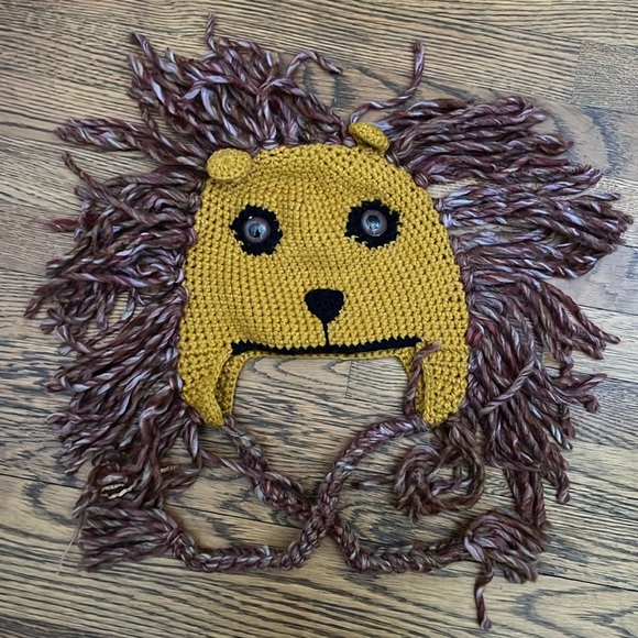 Warner Bros. | Accessories | Luna Lovegood Crochet Lion Hat Litjoy ...
